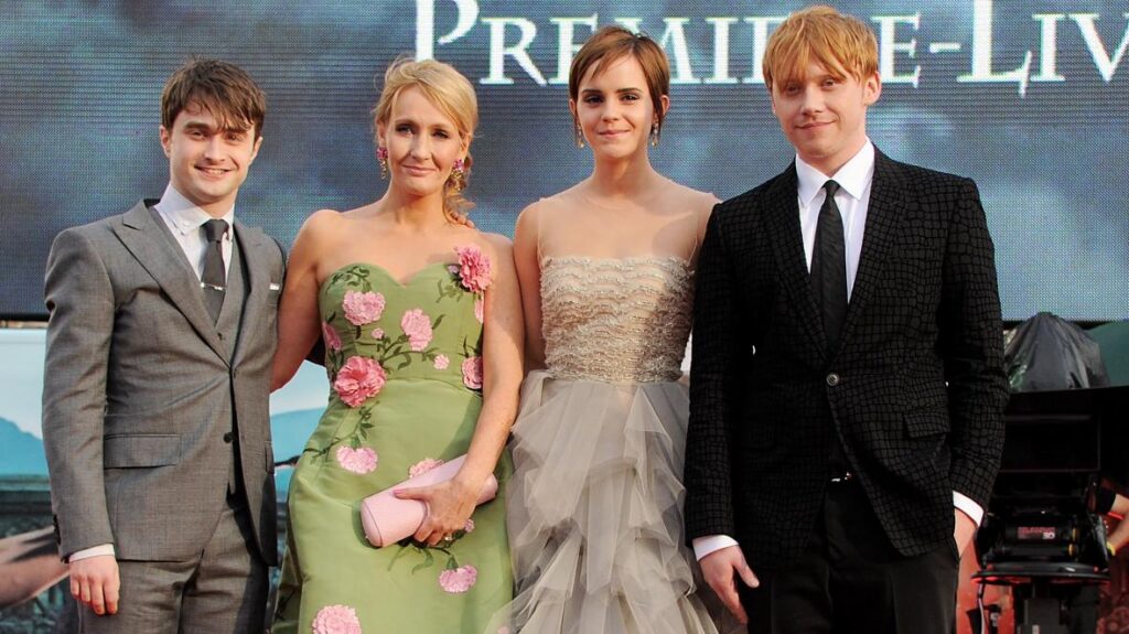 J.K Rowling : As A Role Model - IPU Buzz